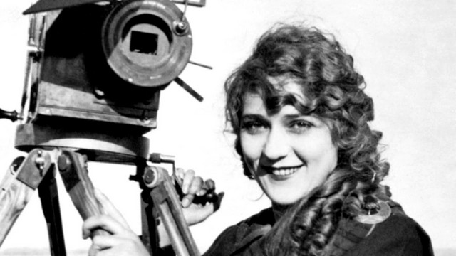 WOMEN PIONEERS OF CINEMA - mk2 Films